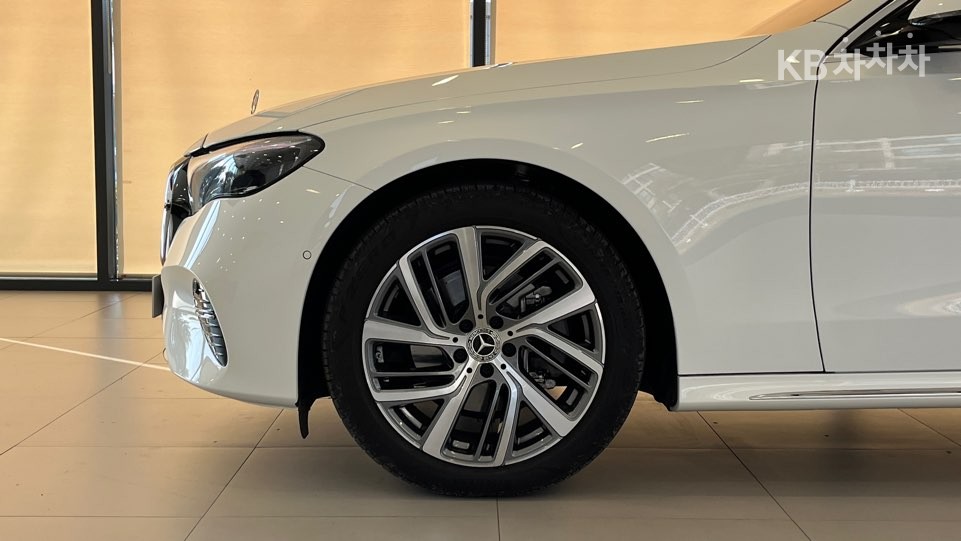 벤츠 E-클래스 (W214) · 하이브리드(디젤) · 제주 | 매물번호(27244000) | KB차차차