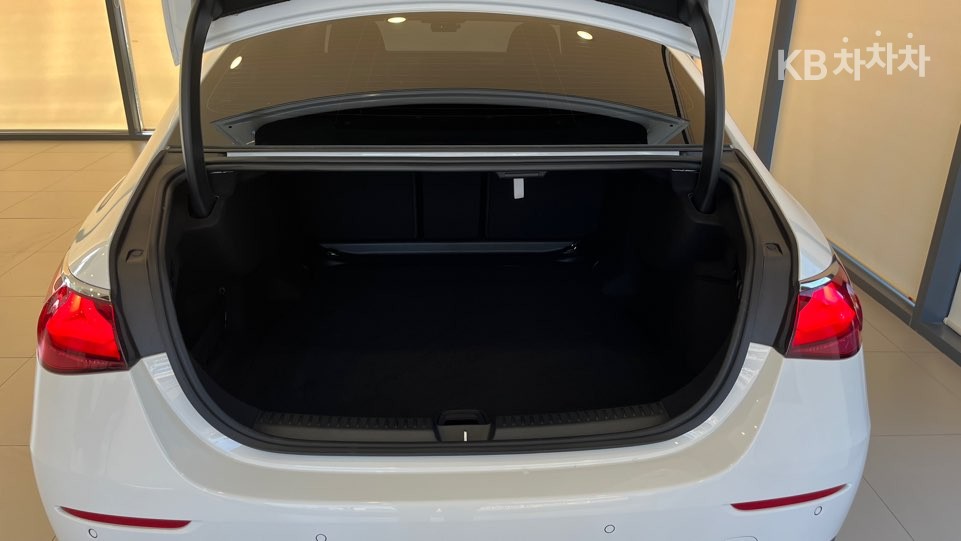 벤츠 E-클래스 (W214) · 하이브리드(디젤) · 제주 | 매물번호(27244000) | KB차차차