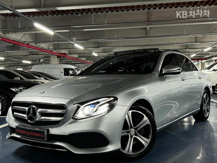 벤츠 E클래스 (W213) · 가솔린 · 경기 | 매물번호(24263196) | KB차차차
