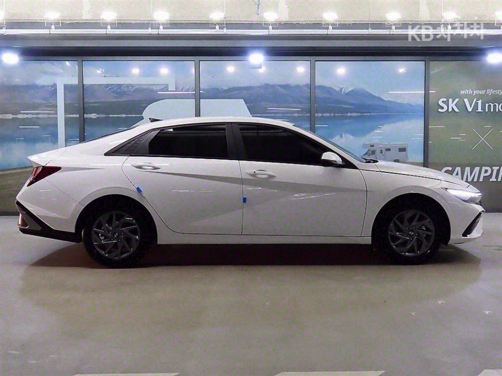 현대 더 뉴 아반떼 (CN7) · LPG · 경기 | 매물번호(26982459) | KB차차차