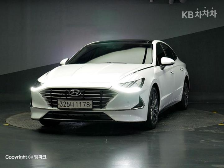현대 쏘나타 (DN8) LPG 인천 - 중고차 구매는 KB차차차
