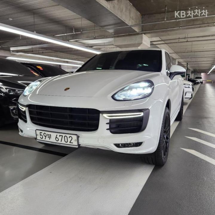 포르쉐 뉴 카이엔958 · 가솔린 · 인천 매물번호24303677 Kb차차차
