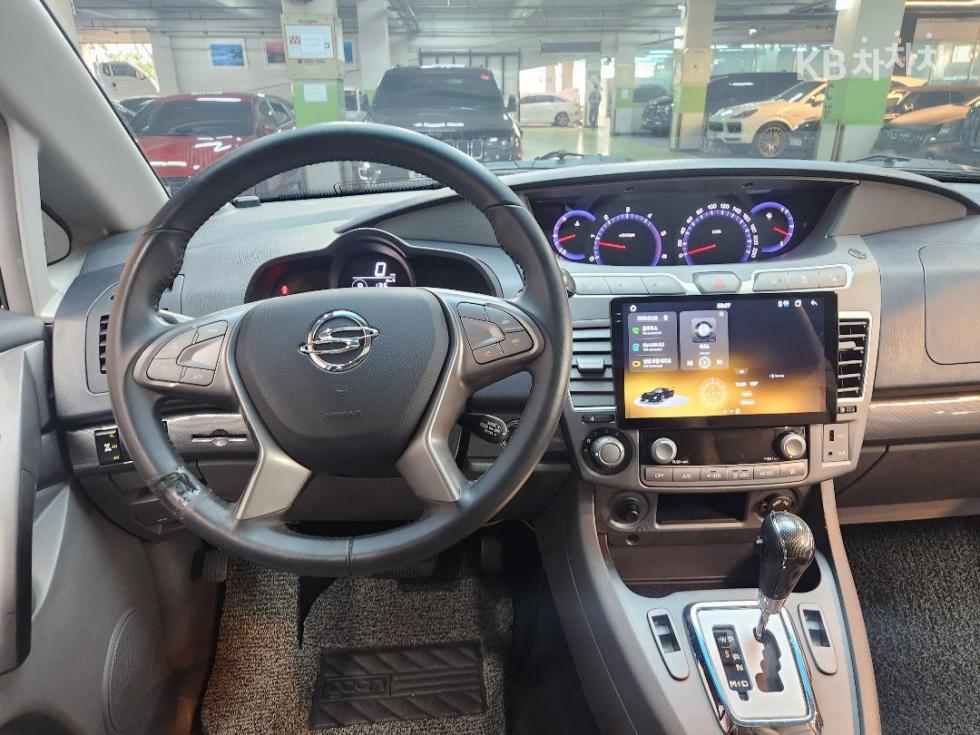 KG모빌리티 코란도 투리스모 · 디젤 · 서울 | 매물번호(26909083) | KB차차차