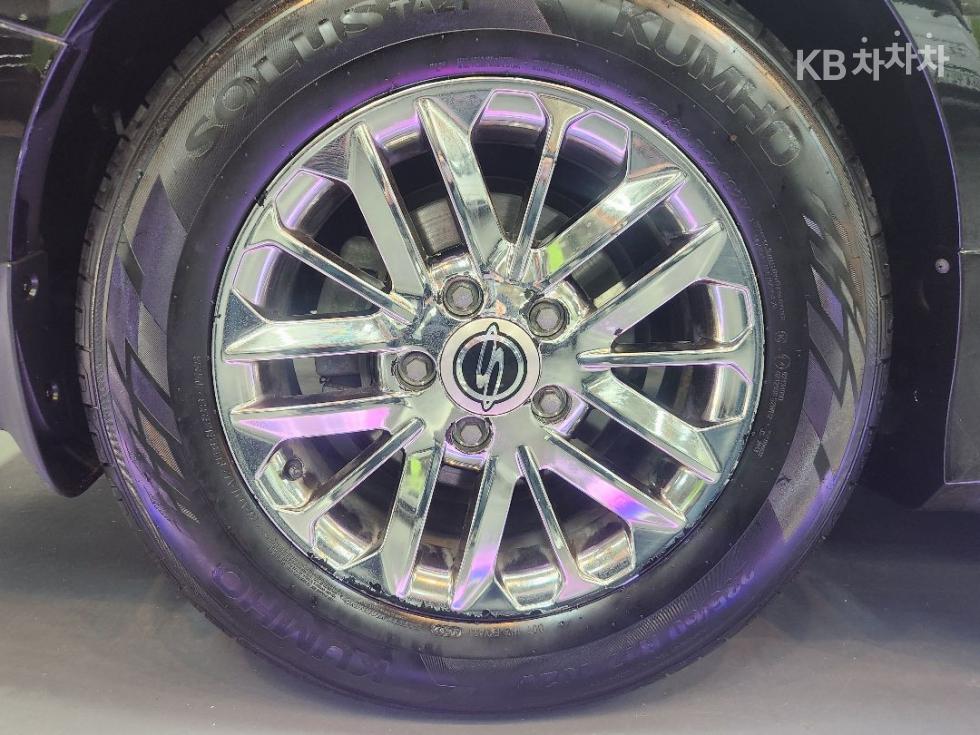 KG모빌리티 코란도 투리스모 · 디젤 · 서울 | 매물번호(26909083) | KB차차차