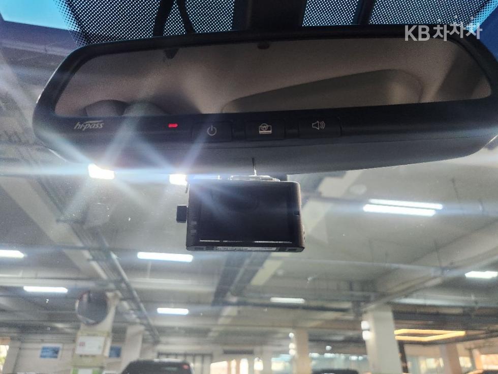 KG모빌리티 코란도 투리스모 · 디젤 · 서울 | 매물번호(26909083) | KB차차차