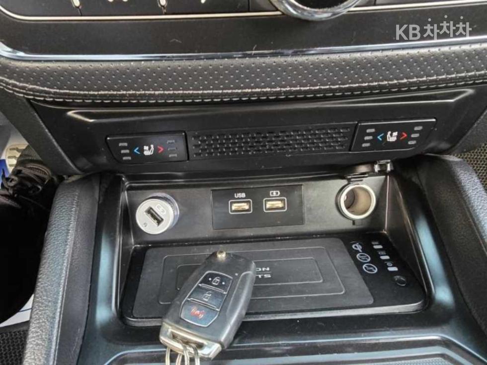 KG모빌리티 더 뉴 렉스턴 스포츠 칸 · 디젤 · 경기 | 매물번호(27102728) | KB차차차